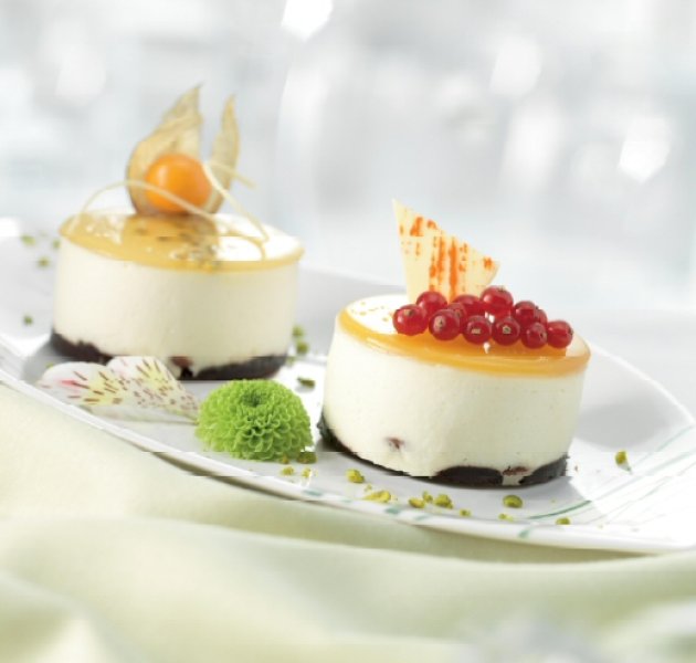 CHELLIES RED | Worldwide